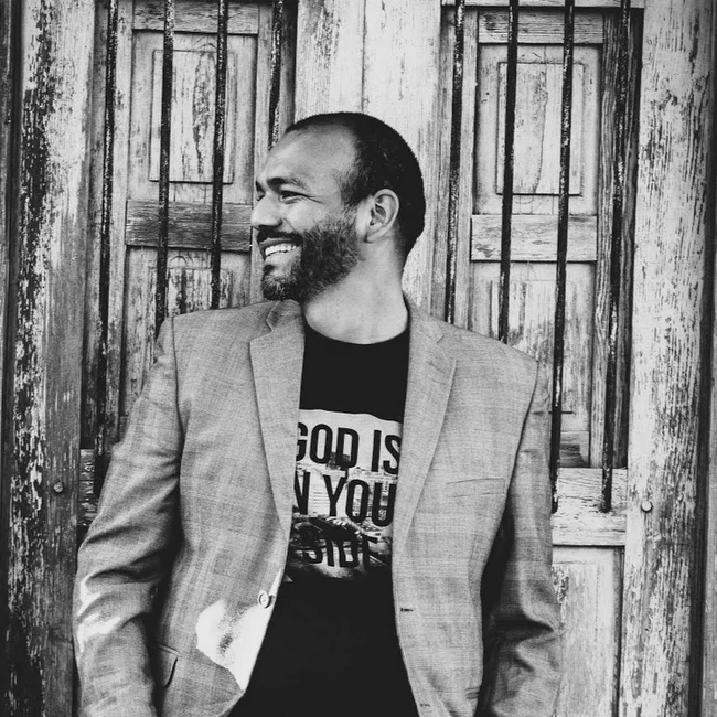 Jay Durán describe el regalo de la salvación con su sencillo "Llegaste ...