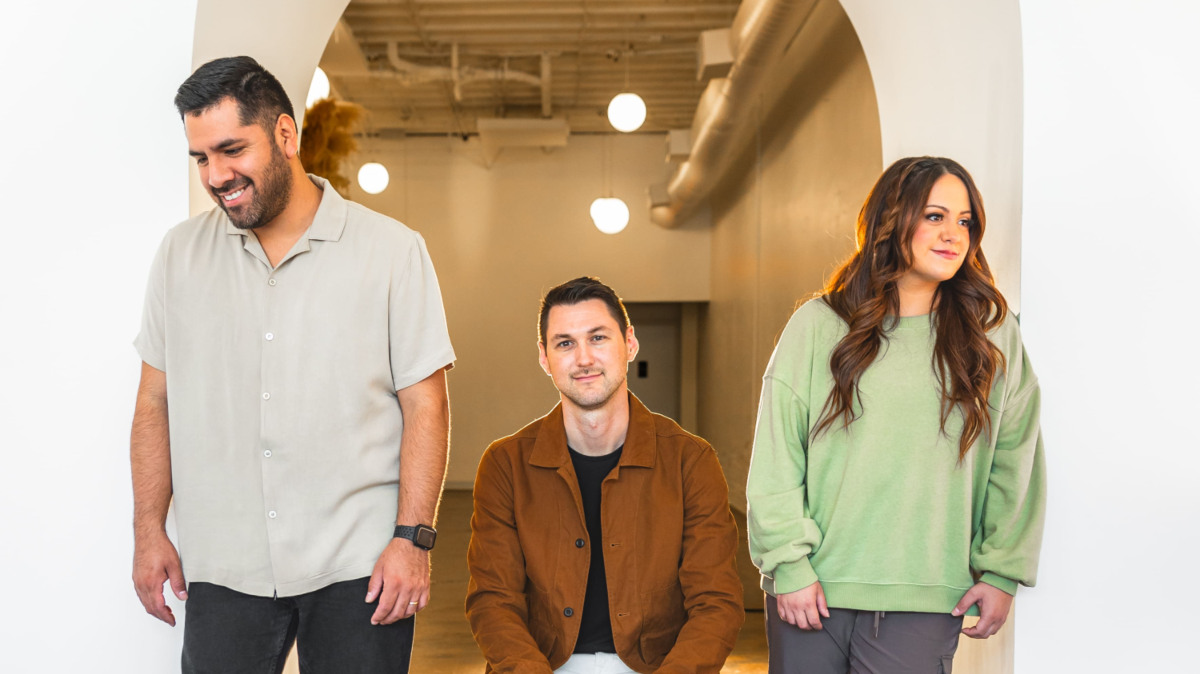 Wes Kennedy Presenta «Eres Mi Hogar» Junto A Twice Musica | ABN.pe