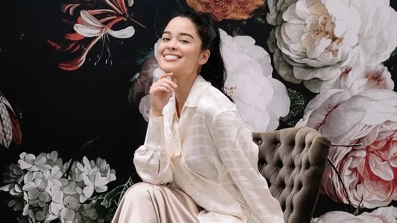 Sarai Rivera estrena poderoso sencillo musical: "Sigue caminando" | ABN ...